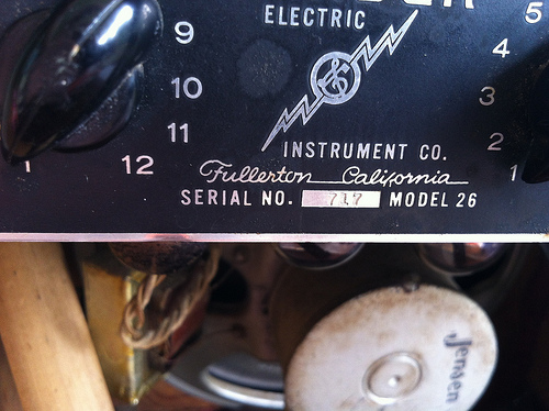 guitarnerd.com.au » 1946 Fender Model 26 “Woody”