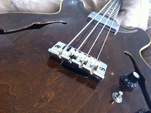 guitarnerd.com.au » Gibson EB2 Bass