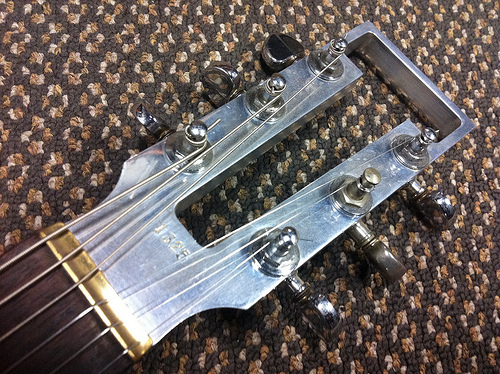 guitarnerd.com.au » Tym’s Travis Bean